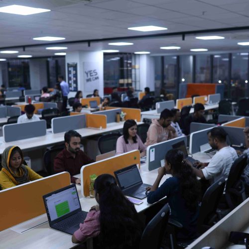 About Us - HumCommerce